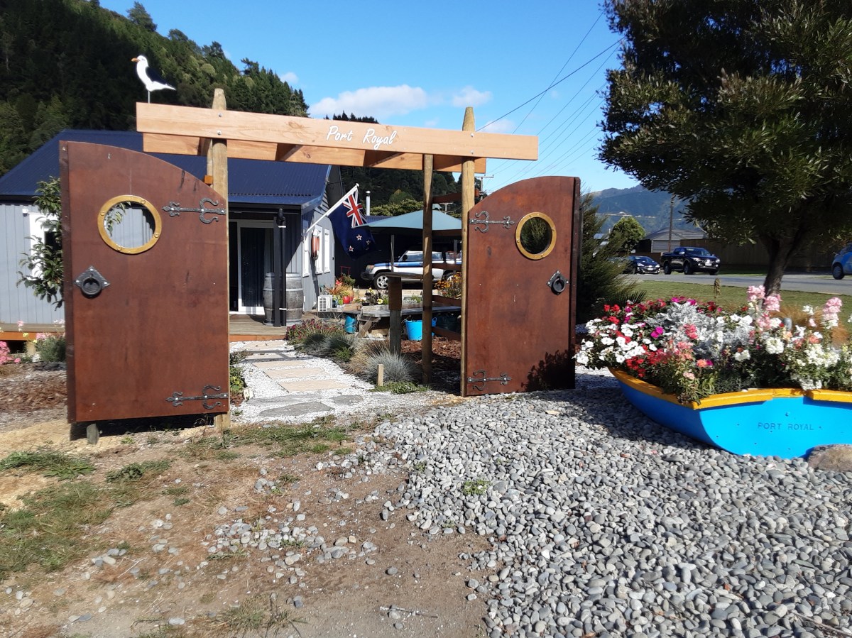 Grumpy Bob’s Handyman Portfolio – Grumpy Bob – Marlborough Sounds Handyman